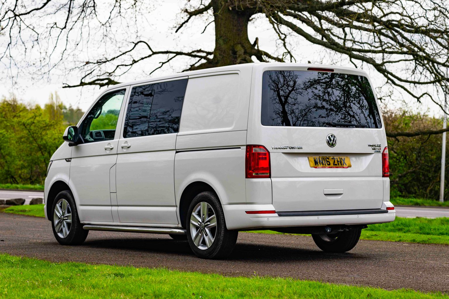 2016 Volkswagen Transporter 2.0 TDI T32 BlueMotion Tech Highline Crew ...