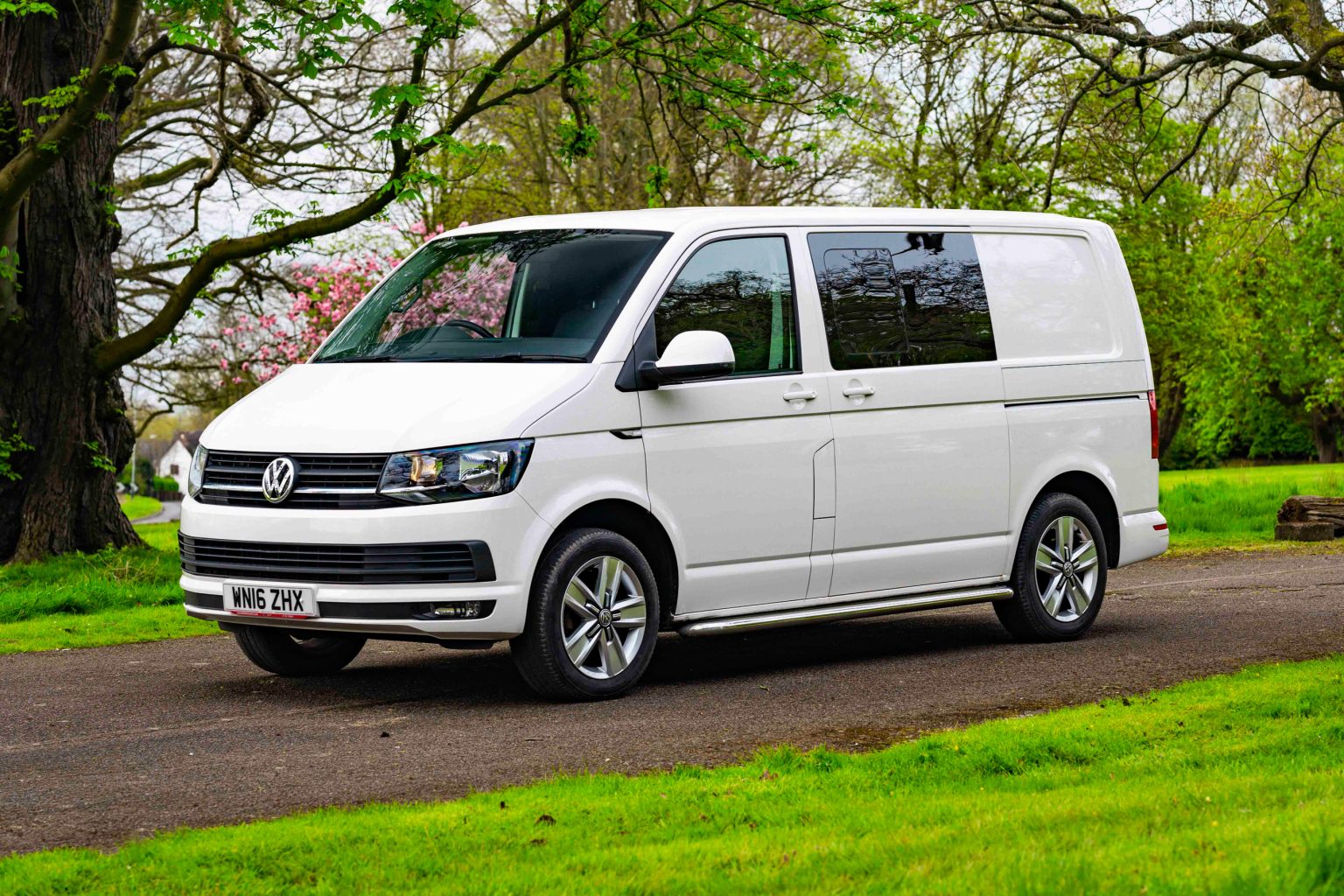 2016 Volkswagen Transporter 2.0 TDI T32 BlueMotion Tech Highline Crew ...