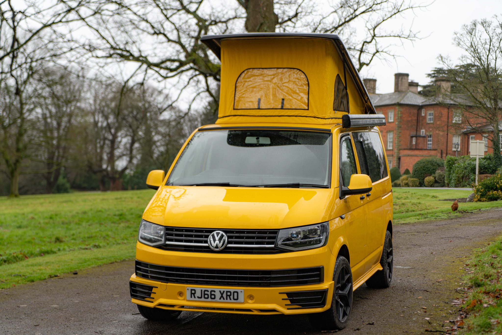 2017 Volkswagen Transporter 2.0 TDI T32 SWB 150bhp DSG 4 berth Camper ...
