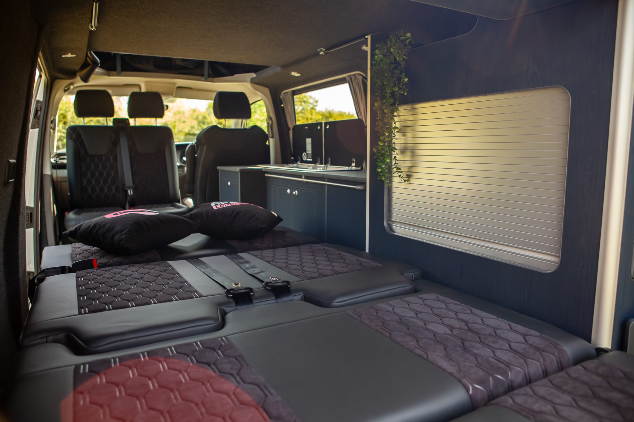 2020 Volkswagen Transporter 2.0 TDI T30 Highline LWB Euro 6 4 berth ...